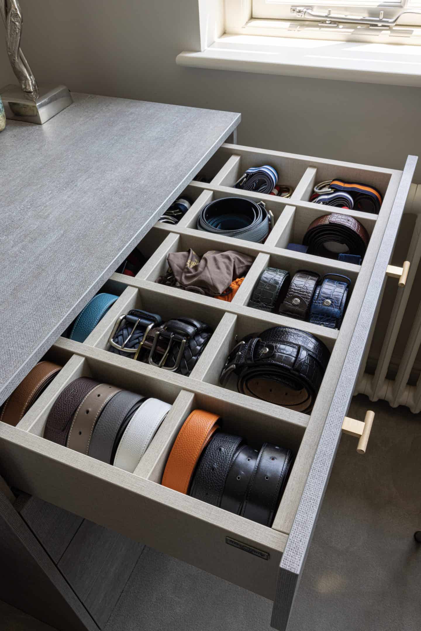 Dressing Room - Eleven Oaks - Bespoke Cabinet Makers